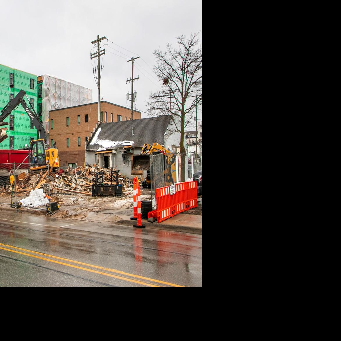 'NO ICE IS SAFE ICE:' Two die in fall through ice on Island Lake | Local News | record-eagle.com