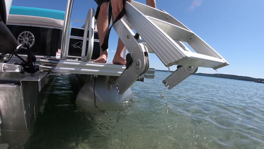 diving board for pontoon
