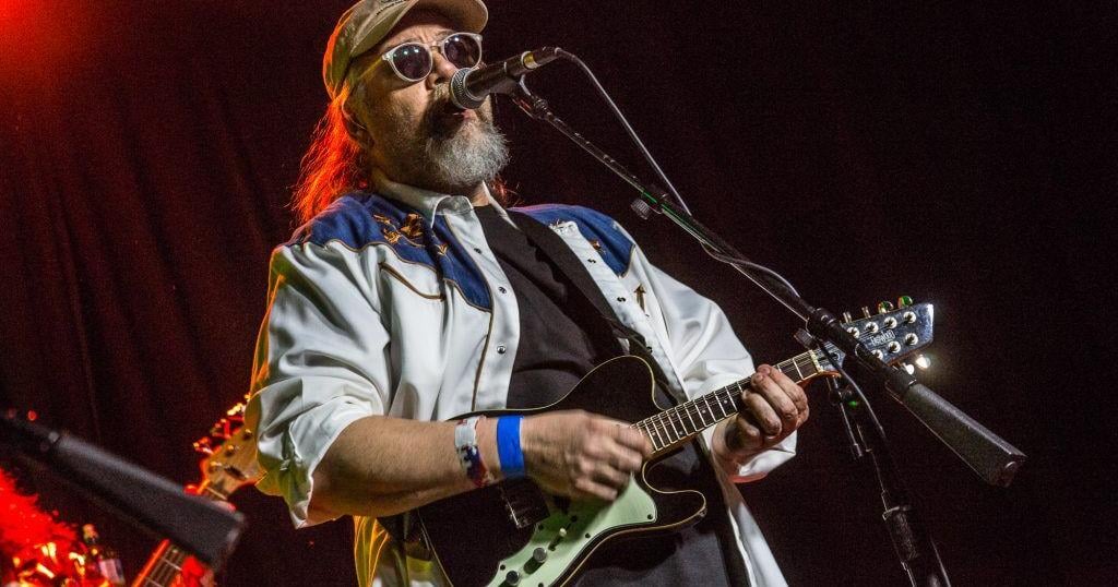 Traverse City mandolinist Don Julin reinvents traditional songs for ...