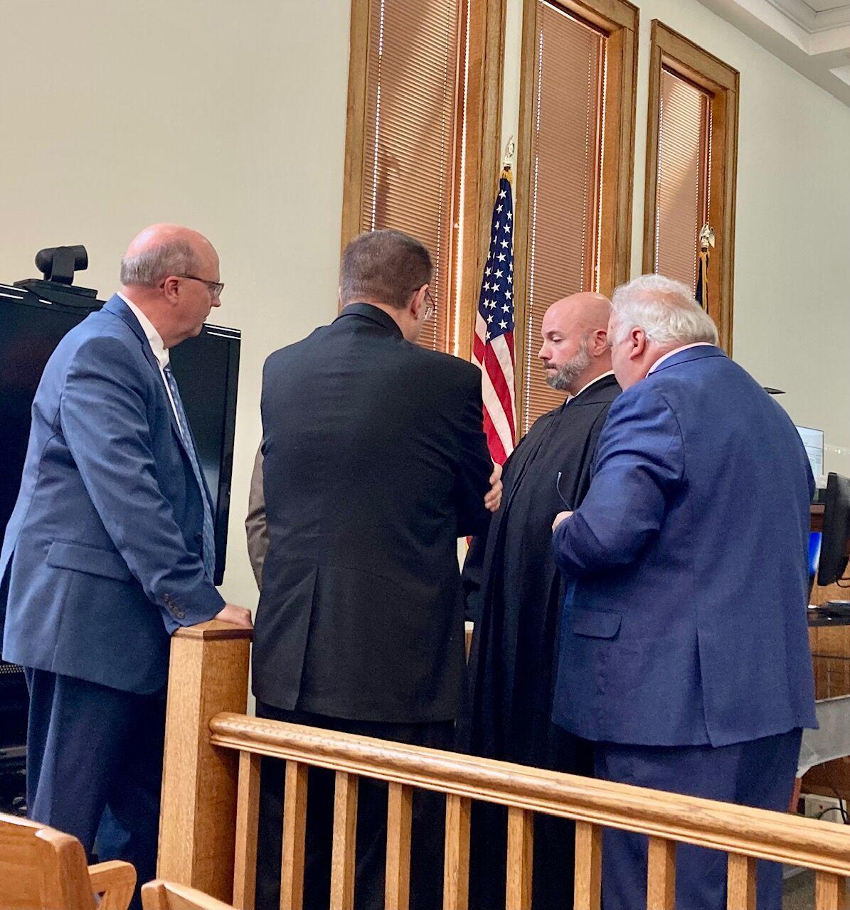 GOVERNOR KIDNAP PLOT TRIAL State seeks to connect men to 'threat ...