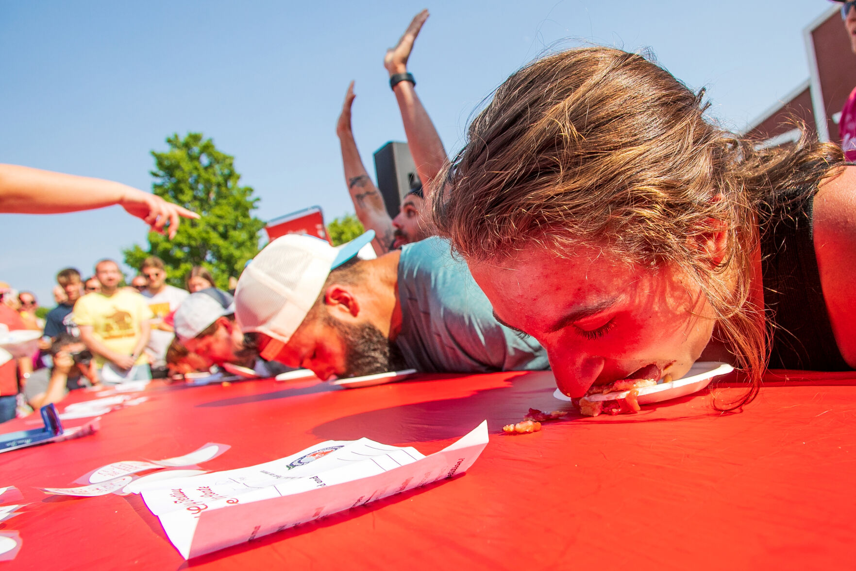 RED-LETTER DAY: ADULT CHERRY PIE EATING CONTEST | News | record-eagle.com