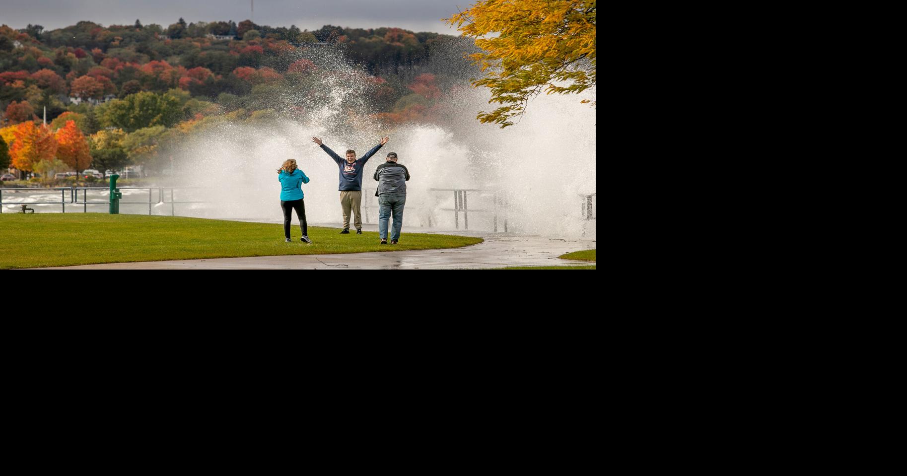 GALE DAY | | record-eagle.com