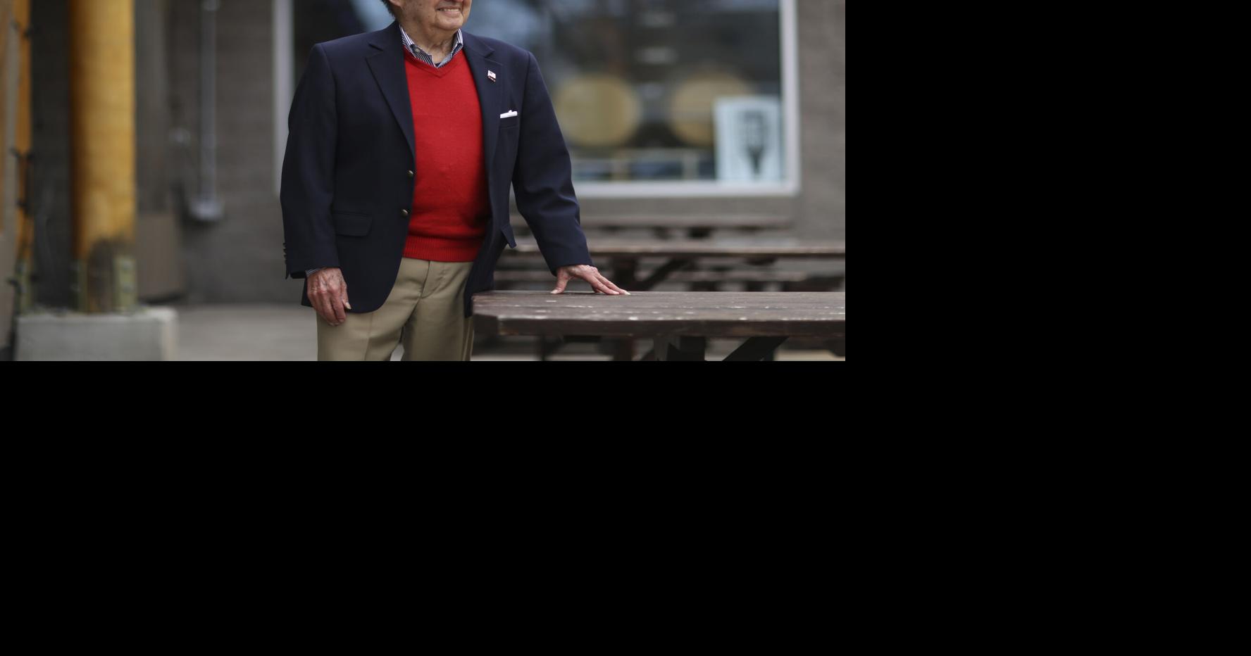 Former MASH surgeon receives DAR's Americanism Award | Lifestyles ...