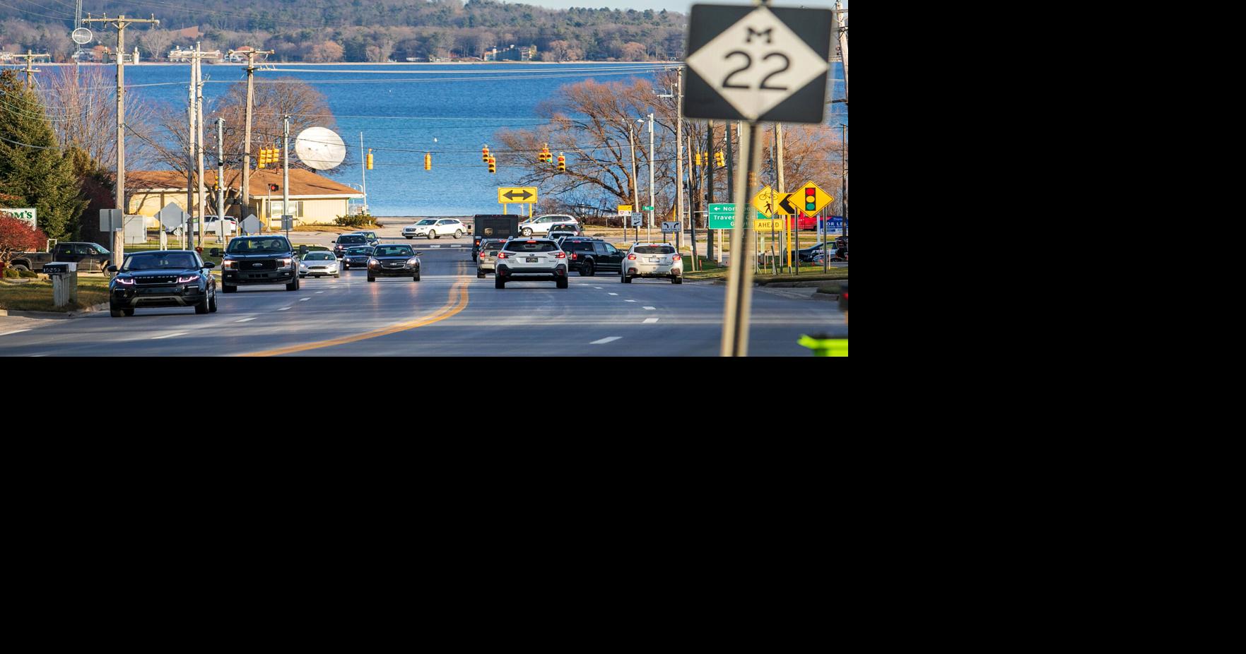 MDOT plans roundabout for busy intersection | Local News | record-eagle.com