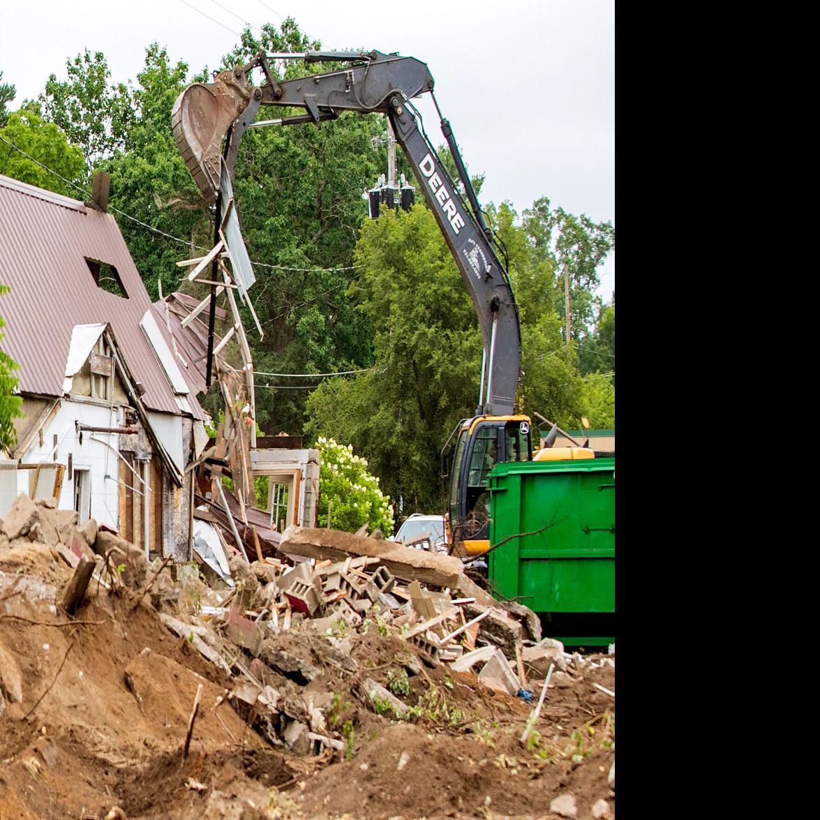 Local couple accused of bilking wealthy doctor suffering from Parkinson ...