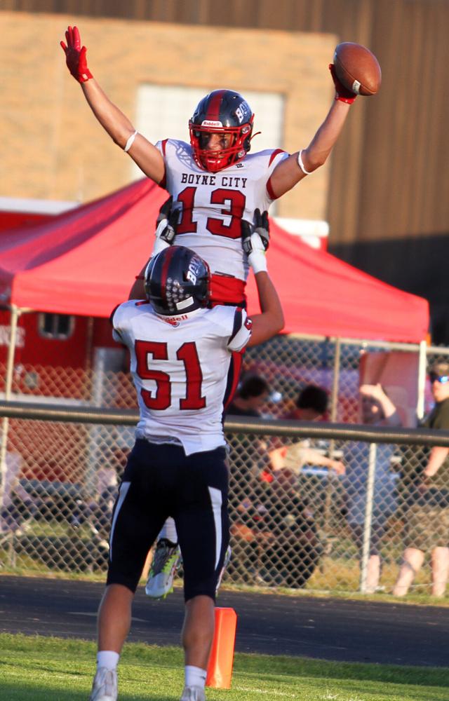 Manistee's VanSickle makes Michigan AP First Team All-State in Division ...