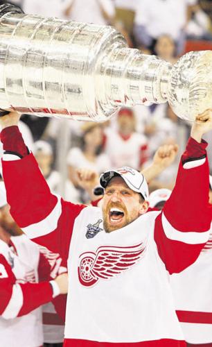 Red Wings' Drake retires from NHL | Sports | record-eagle.com