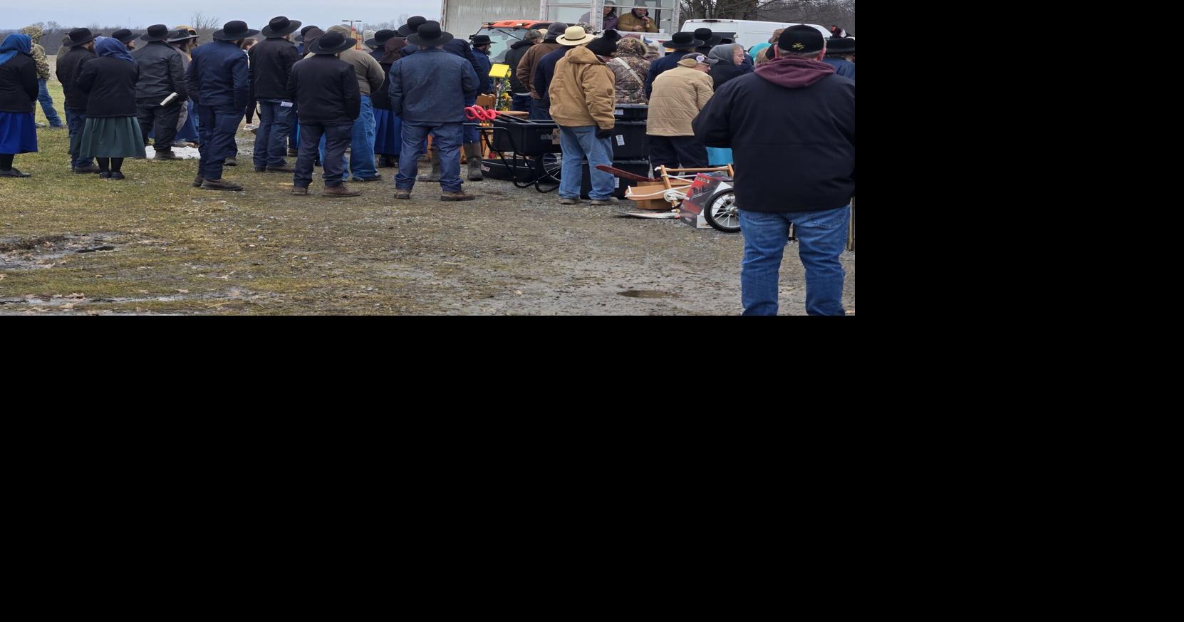 Amish family staggered by generosity at benefit auction after crash ...