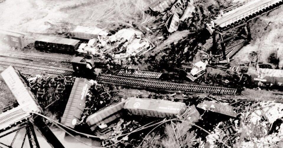 Fifty years ago today: Derailment takes out railroad’s viaduct | Front ...