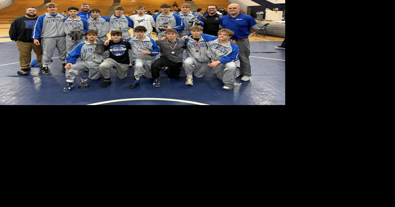 Raider wrestlers win Solon Comet Classic; crown four champions | Sports ...