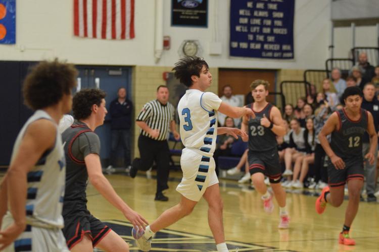 Mustangs trample Sailors in 63-45 win | Sports | recordargusnews.com