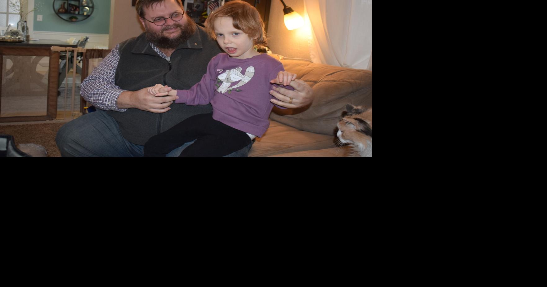 Halls praying for a miracle for Hannah | News | recordargusnews.com
