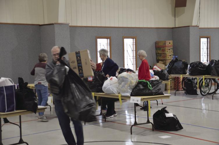 Helping Hands helps 81 children with Christmas wishes | News ...