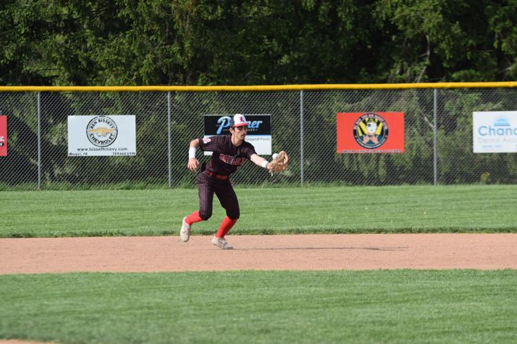 Seniors Mong and Harbaugh power Sailors to a 13-2 win over Big Reds | Sports | recordargusnews.com