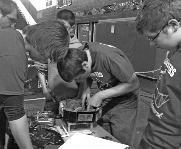LAKEVIEW HIGH SCHOOL’S ROBOTICS TEAM | Education | recordargusnews.com