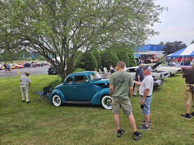 Bissett gives back to community with 14th car cruise | News ...