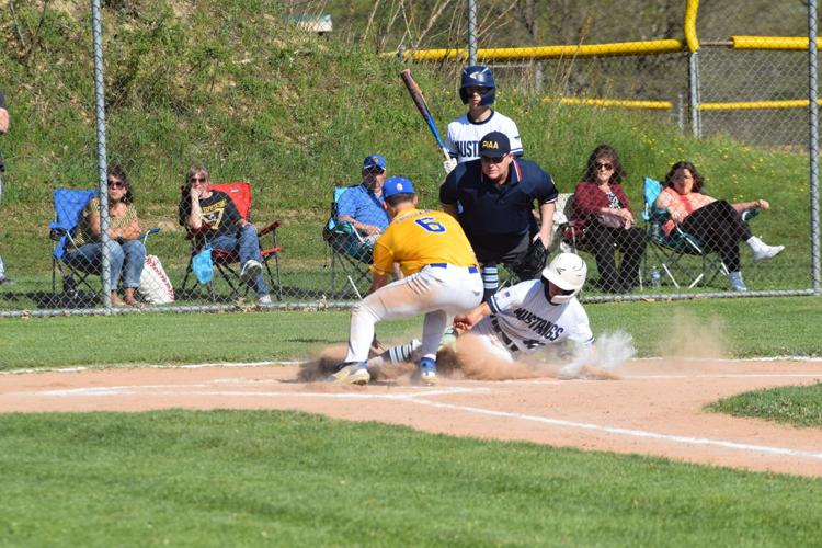 Trojans score 13 in seventh, defeat Mustangs 20-1 | Sports ...