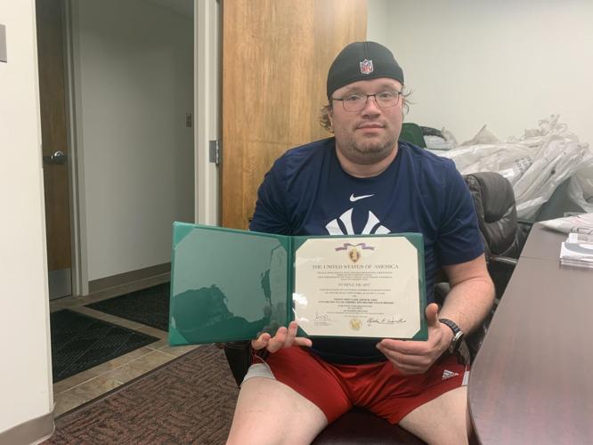 Veteran Spotlight: Oaks receives Purple Heart 18 years later | News ...