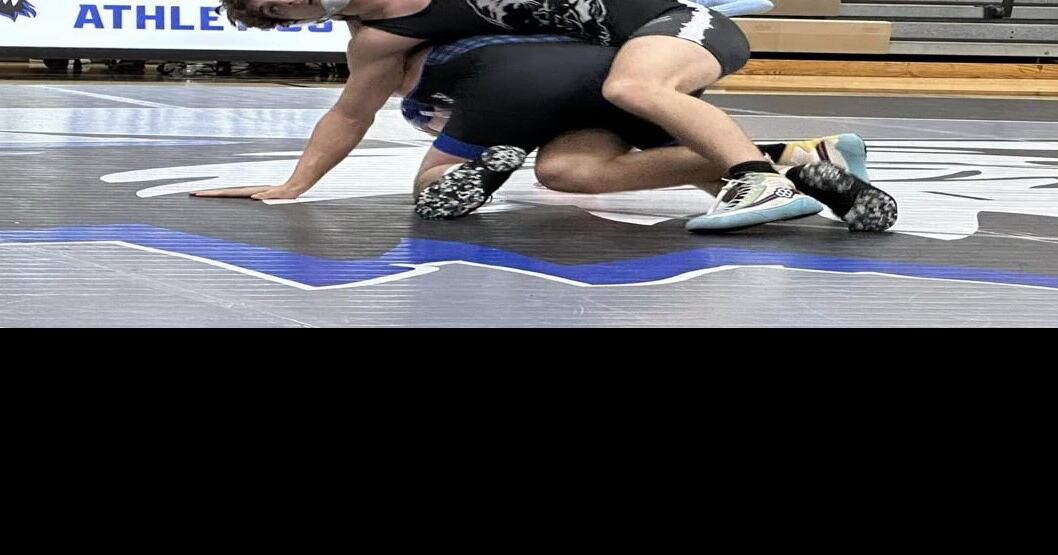 Local Roundup: Panthers down Eagles 61-5 | Sports | recordargusnews.com