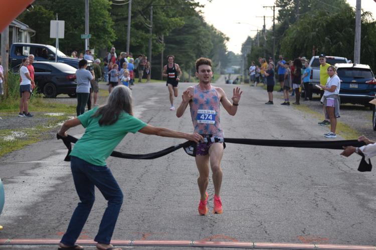 Goetsch wins 41st Fredonia 5K race as part of the Twilight Quad series ...