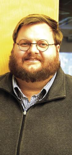 Council bids farewell to Beil, Hall | Local News | recordargusnews.com