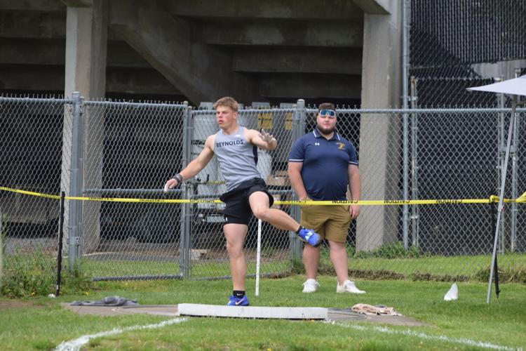 Last stop before districts; Ava Murcko wins two individual titles ...