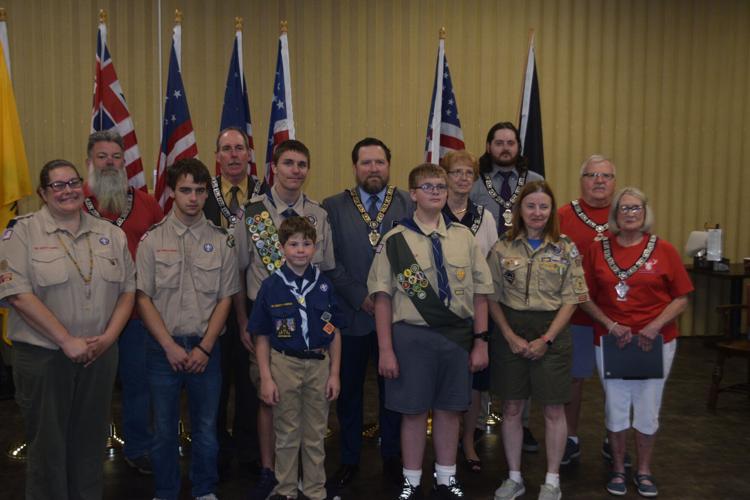 Elks, American Legion tell flag's history on holiday | News ...