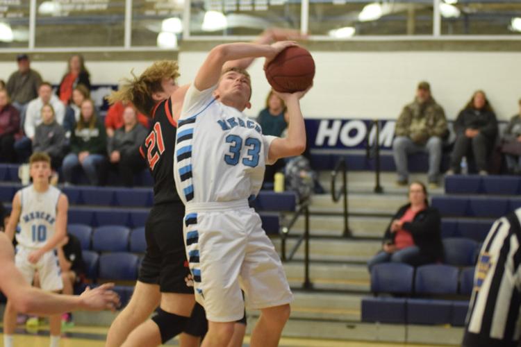 Mustangs race past Panthers in 71-28 win | Sports | recordargusnews.com