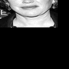 Molly Ringwald eyes return to stage in a classic title | Entertainment ...