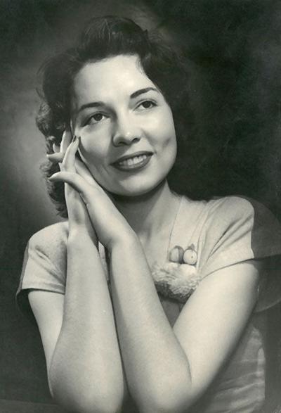 Helen Maxine Ross | Obituaries | recordgazette.net