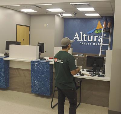 As bank branches dry up, Altura Credit Union fills void | Business ...