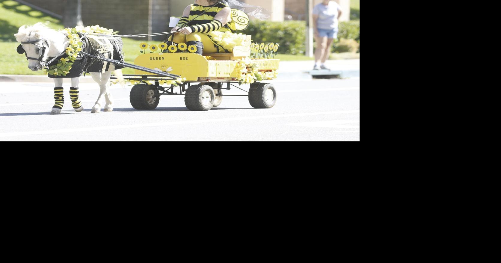 Stagecoach Days Parade returns after two-year pandemic hiatus ...