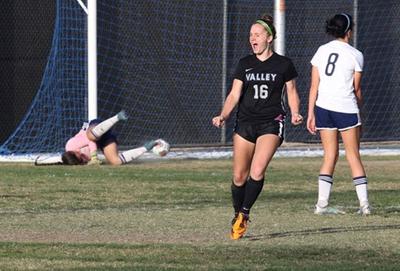 Williams had key role in soccer challenge | Sports | recordgazette.net