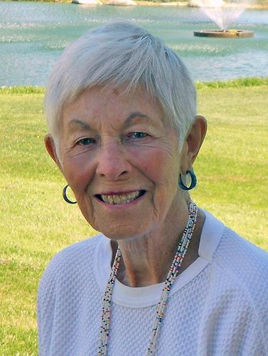 Janet Mello's Instagram, Twitter & Facebook on IDCrawl