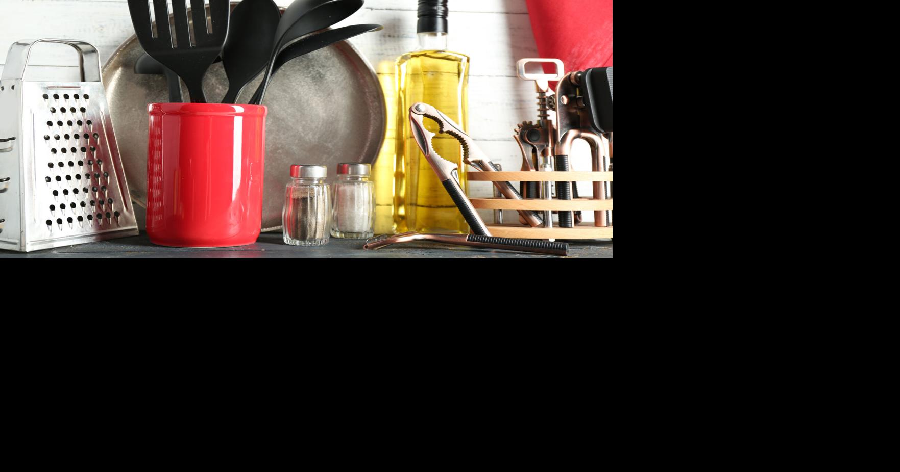 Happy Cookers celebrate the holidays, new officers | Sun Lakes Life ...