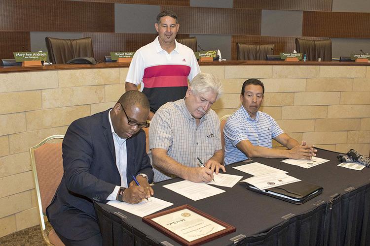 Morongo becomes first So Cal Tribe to sign Veterans Affairs Agreement ...