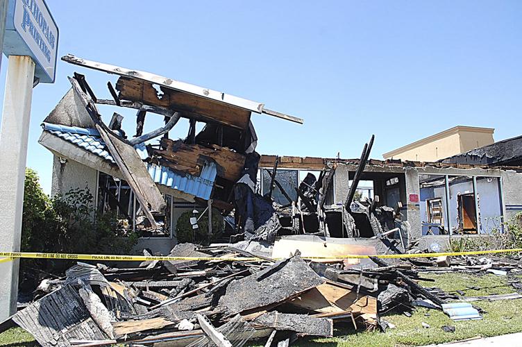 Fire destroys LithoPass buidling in Banning, no injuries | Local News ...