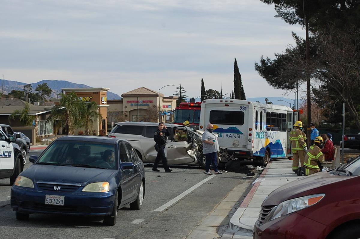Bus, minivan collide near DMV in Banning | News | recordgazette.net