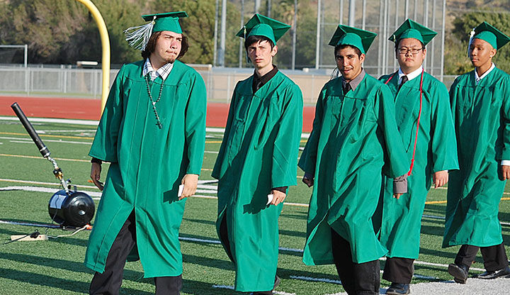 Banning Broncos alumni add another generation | Schools | recordgazette.net