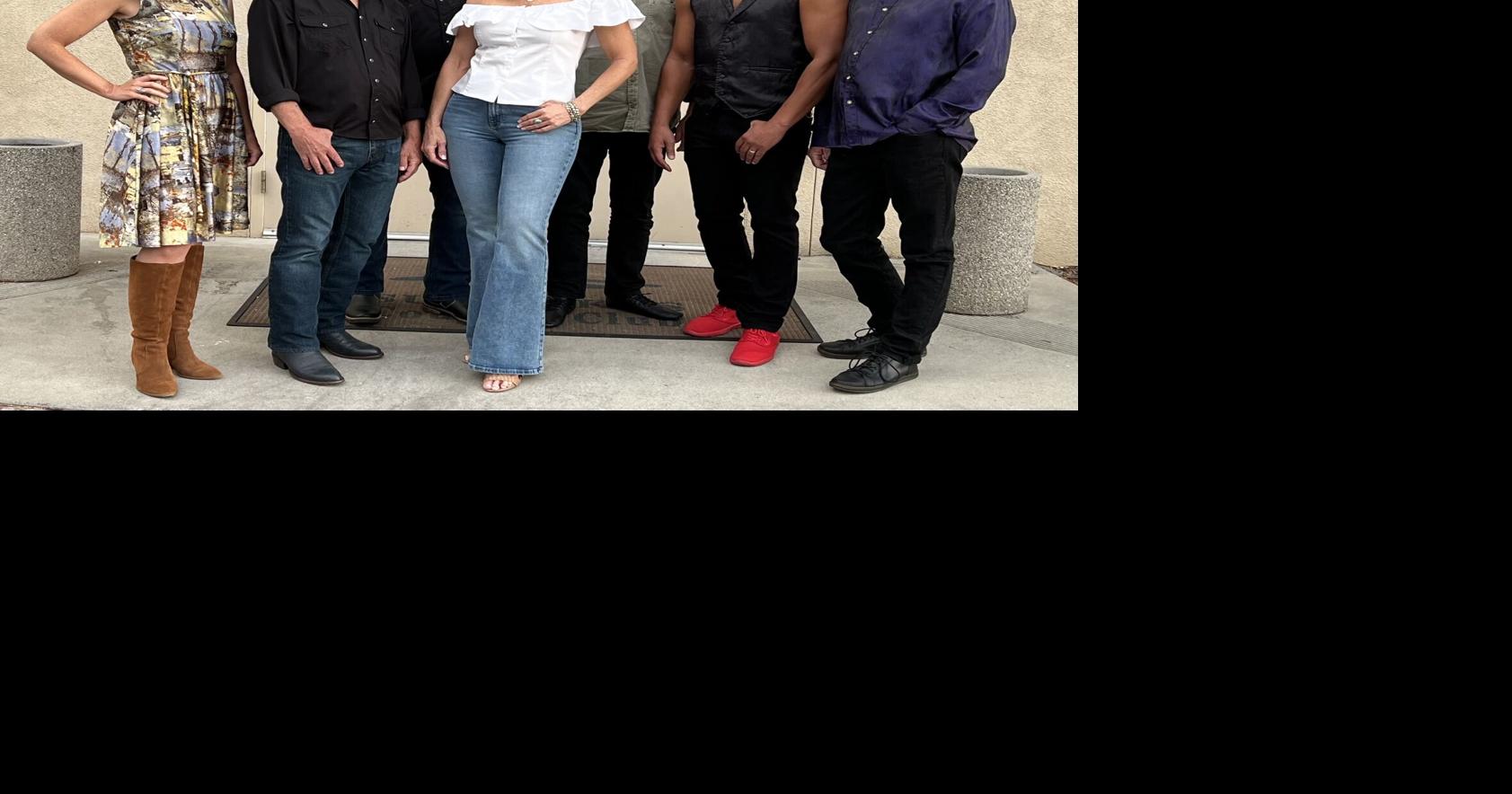 Friendship Club welcomes Ronstadt Revival | Sun Lakes Life ...