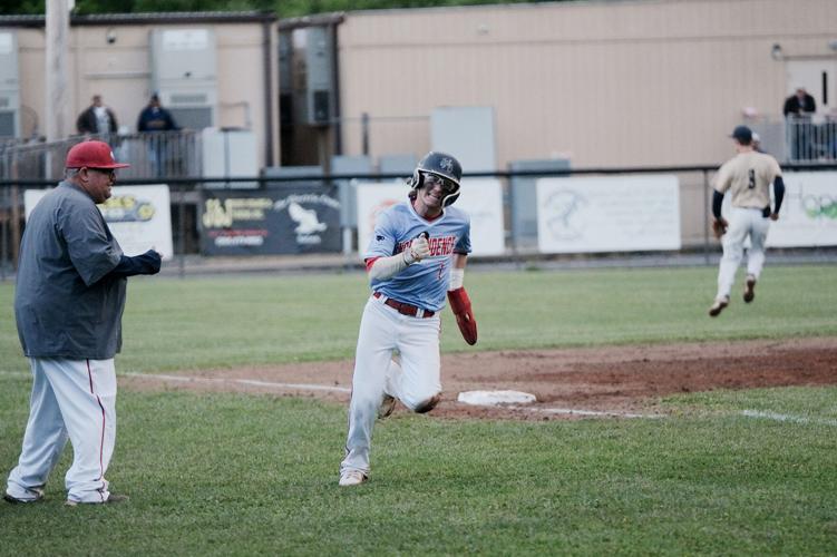Warden shuts down Nicholas, homers in Indy win | Sports | register ...