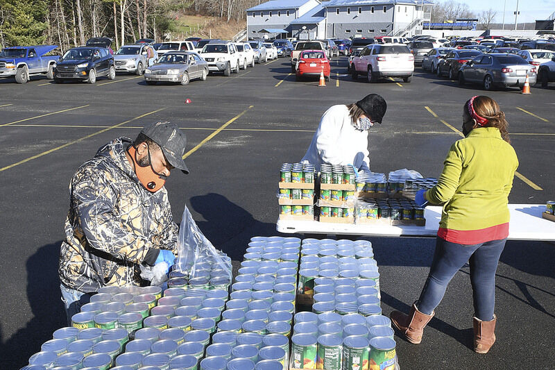 Raleigh Mobile Food Bank has large turnout | State & Region | register ...