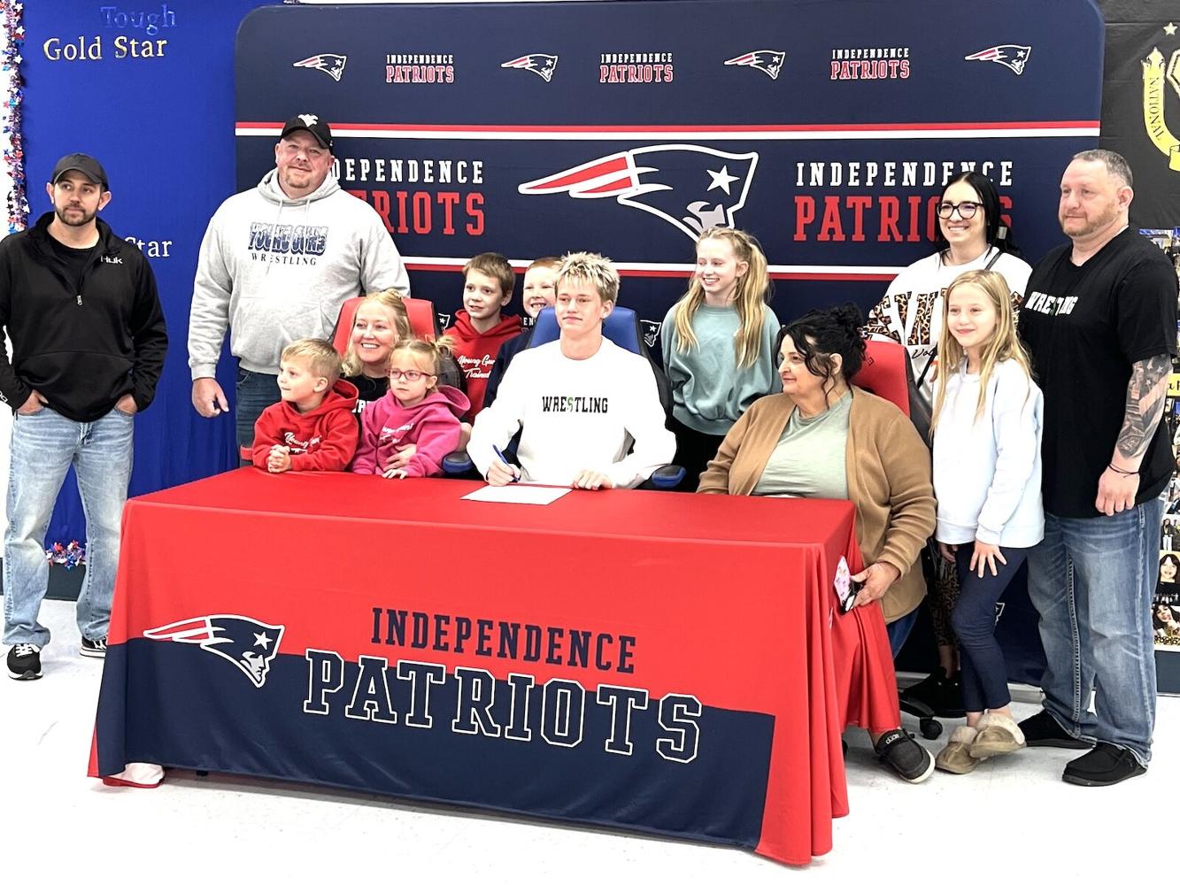Prep wrestling: Role model Scarafino signs with Salem | Sports ...
