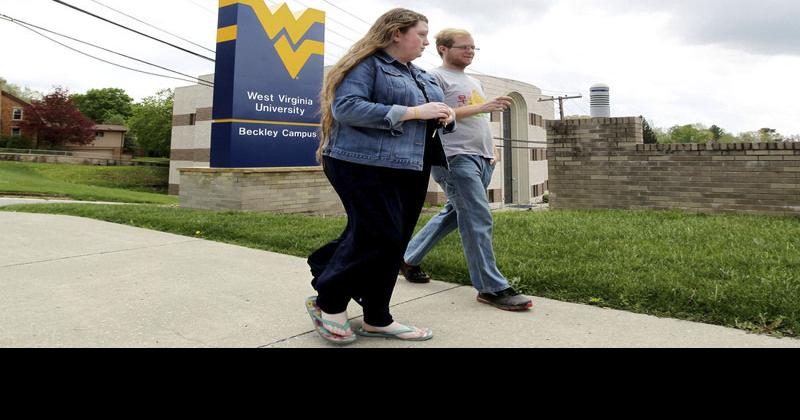Students touring WVU Tech in Beckley to see what it's all about | News ...