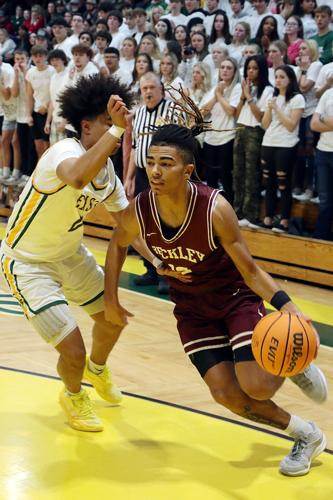 Prep basketball: Redfern scores 32 in Woodrow victory over University ...