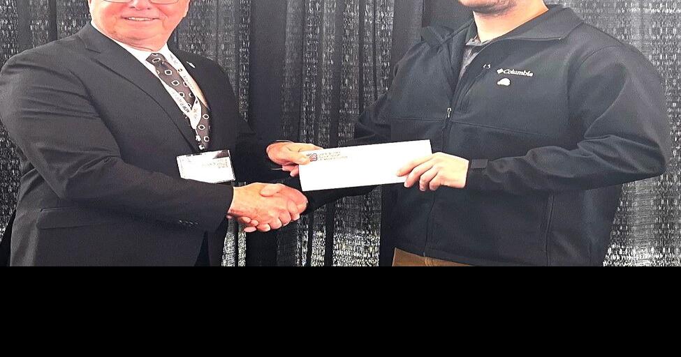 Belcher gets $3,000 contractors scholarship | Education | register ...