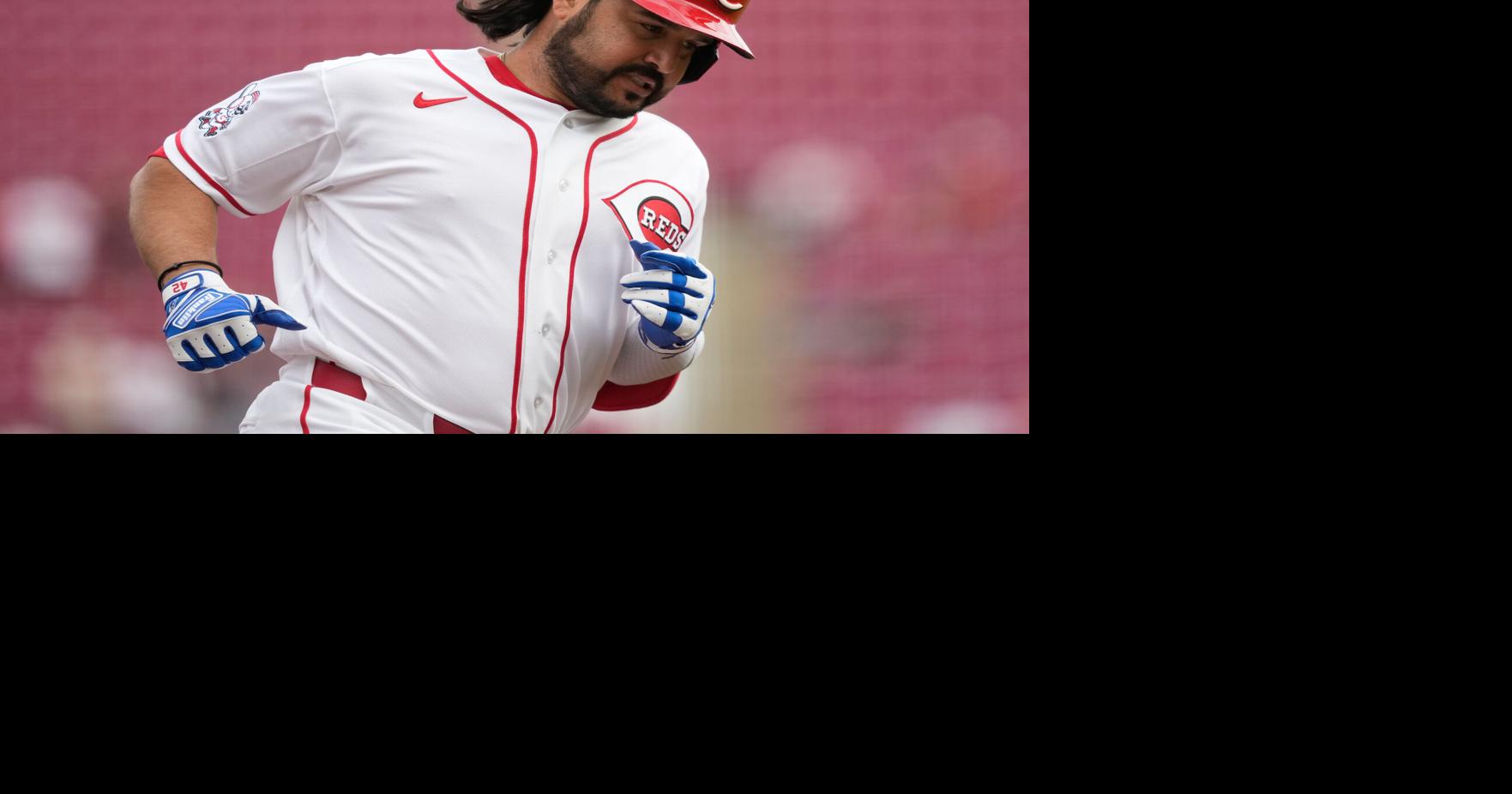 Reds scratch designated hitter Eugenio Suárez from lineup vs Tigers due ...