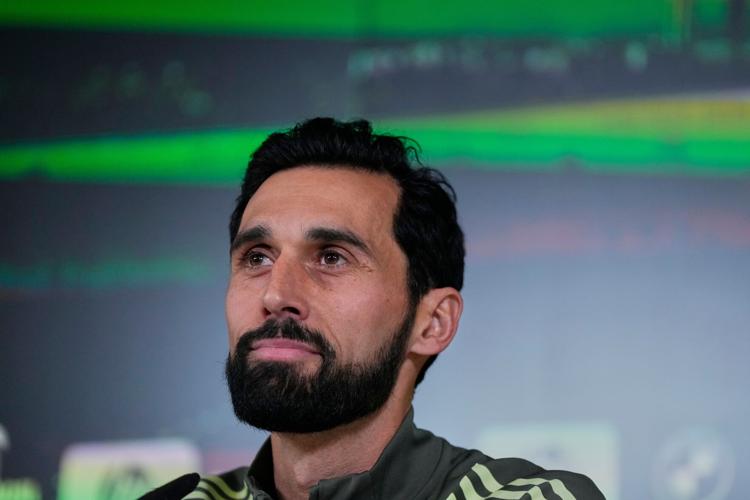 Arbeloa says he won't try to be the new Mourinho at Real Madrid ...