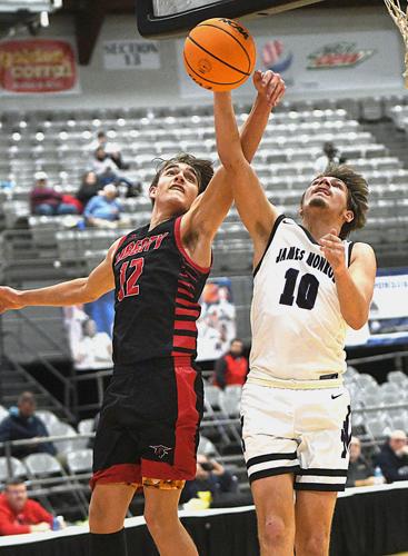 Red-hot Cole leads James Monroe over Liberty | Sports | register-herald.com