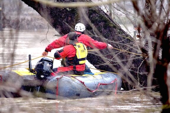 Emergency responders locate submerged vehicle, infant | News | register ...